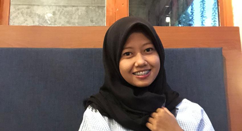 Fenomena Home Workers Di Banguntapan Bantul Bawa Yhola Raih IPK 4,00 | Universitas Negeri Yogyakarta